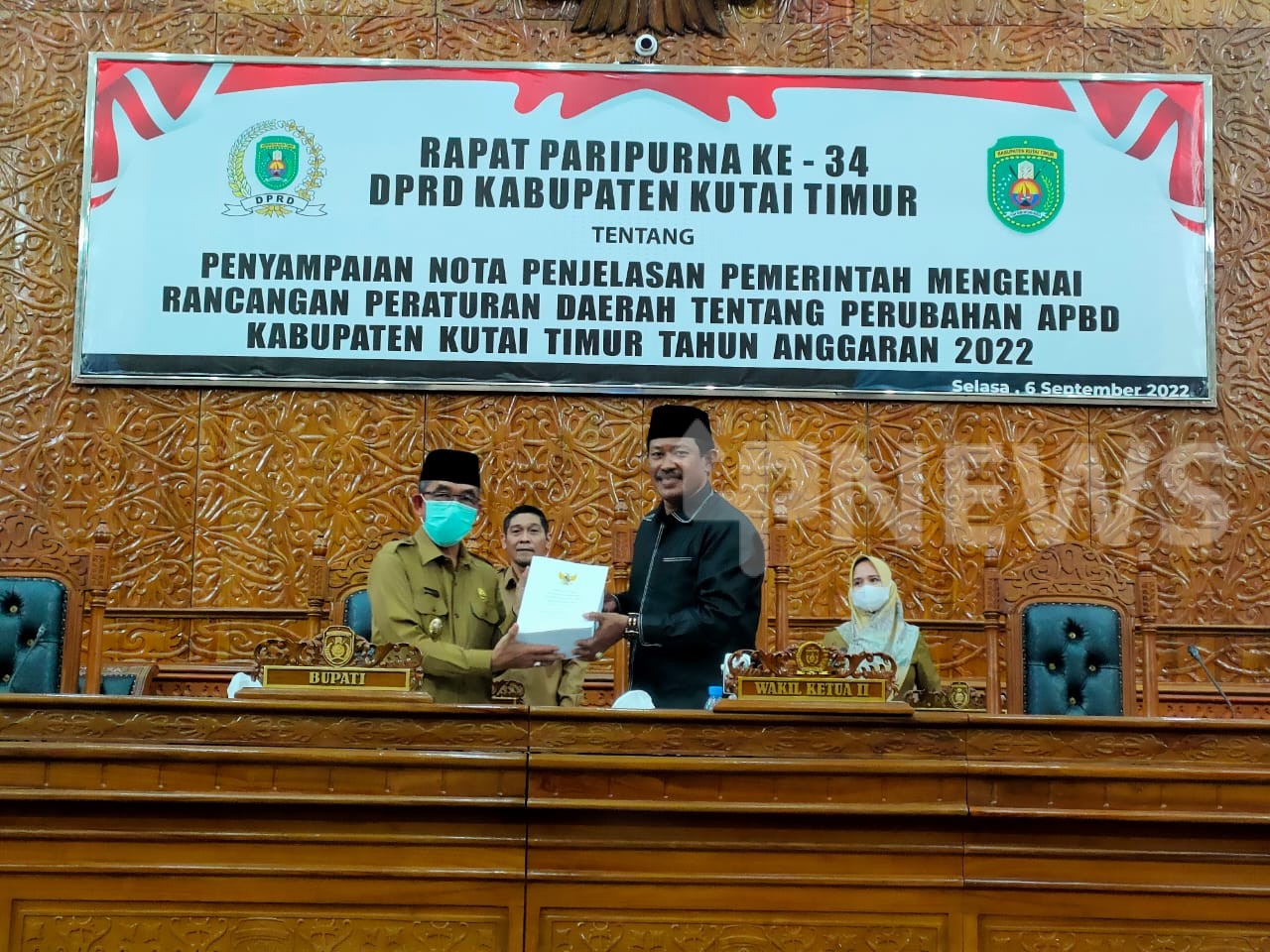 Bupati Sampaikan Garis Besar Rancangan APBD P 2022 - Upnews.id Bupati Sampaikan Garis Besar Rancangan APBD P 2022 - Upnews.id